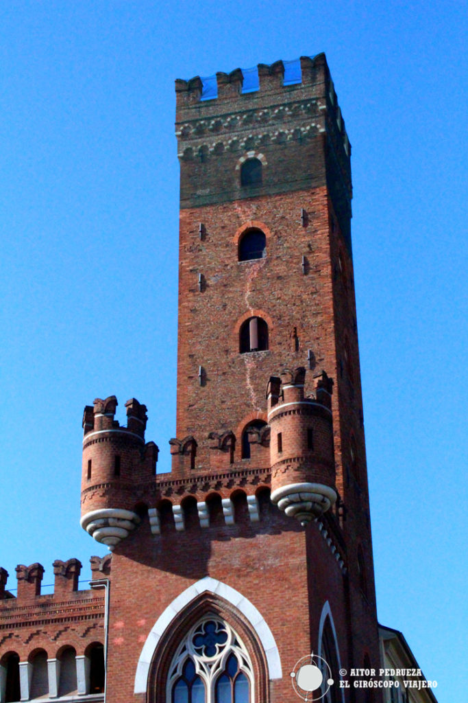 Asti | Turismo | Guía e información | Que ver | Italia | Piamonte